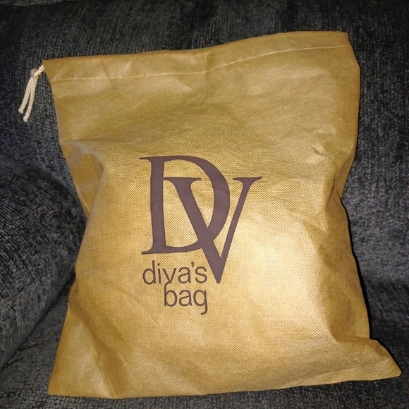 DV Divas Bag | Bags | New Dv Divas Bag Dust Bag 35 X 115 | Poshmark